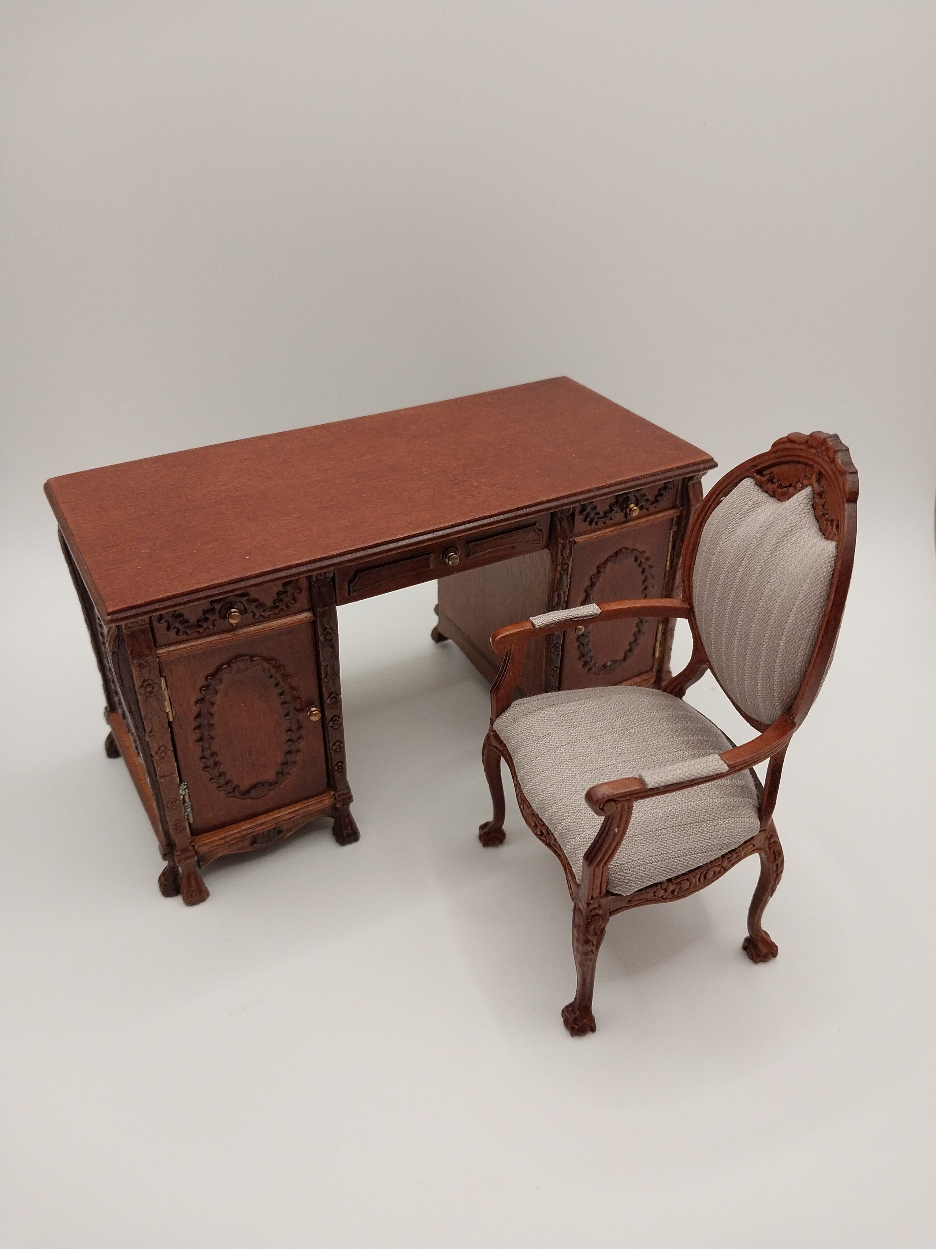 Regency Desk & Chair, NWN – Miniature Designs, Inc.