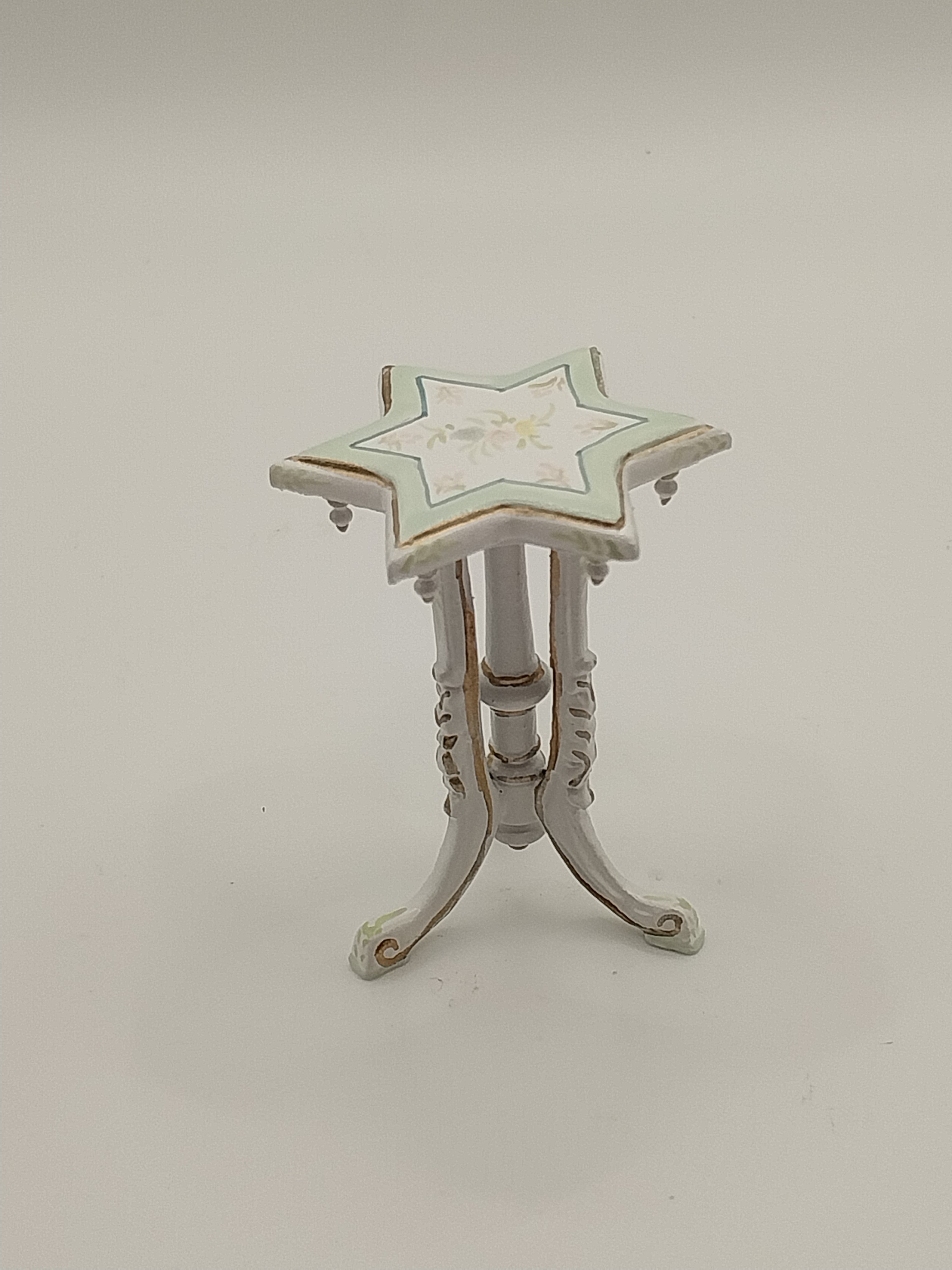 Edwardian Star End Table, White, Handpainted – Miniature Designs, Inc.