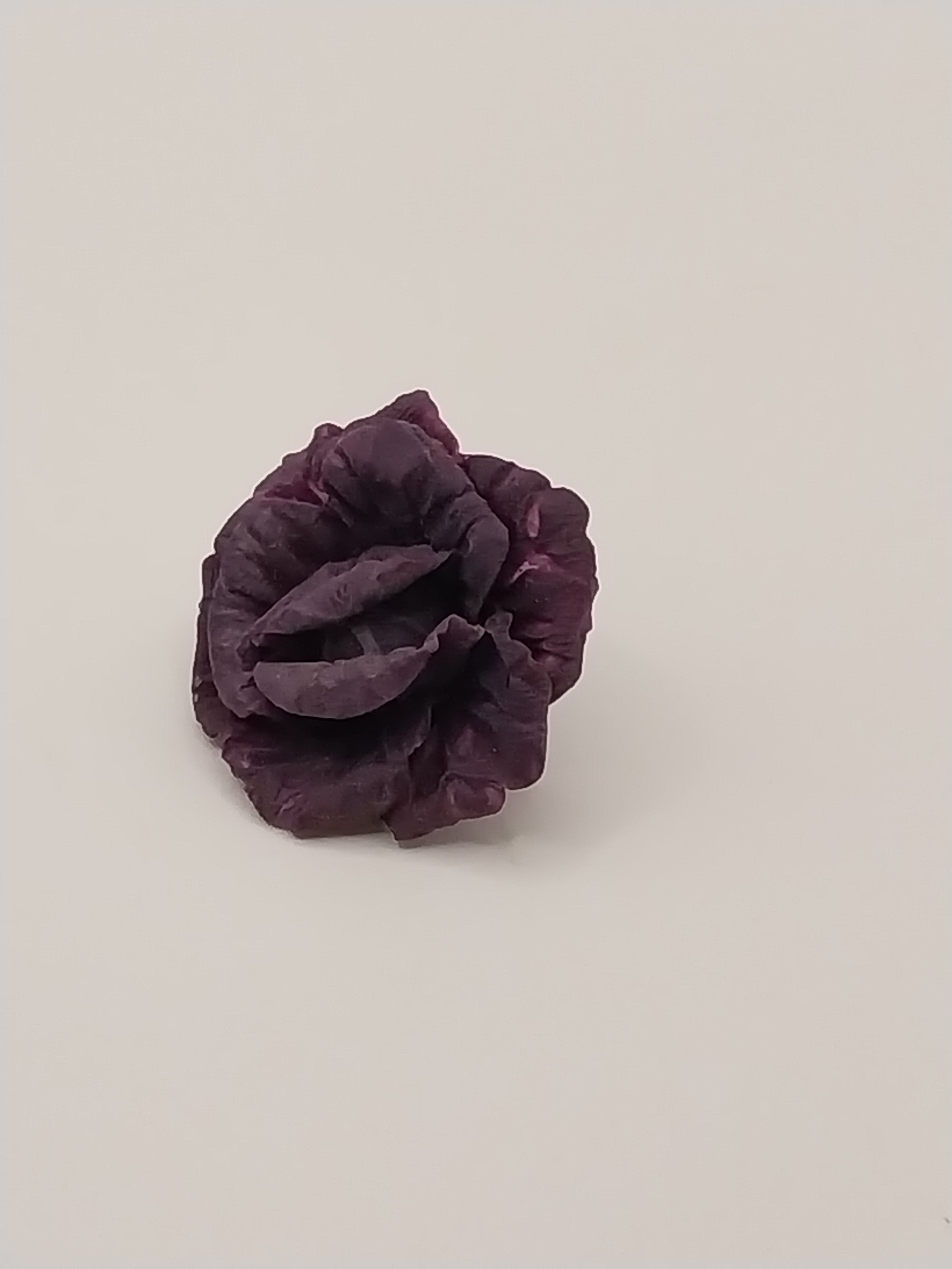 Cabbage Head, Open Leaf, Red – Miniature Designs, Inc.