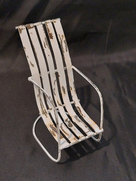 Metal Chair, White – Miniature Designs, Inc.
